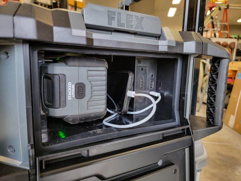 Flex 24V Stack Pack Radio Review FX5361 - Pro Tool Reviews