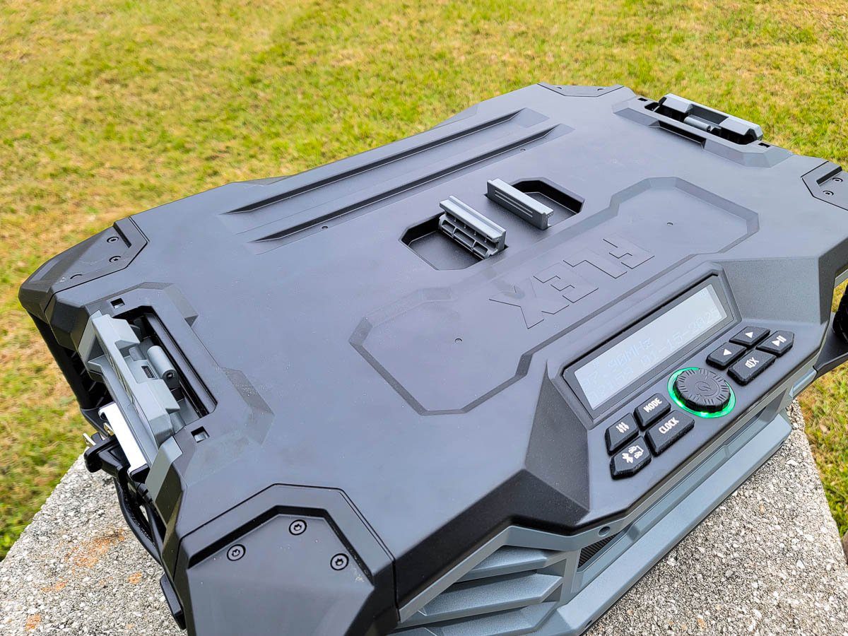 Flex 24V Stack Pack Radio Review FX5361 - Pro Tool Reviews