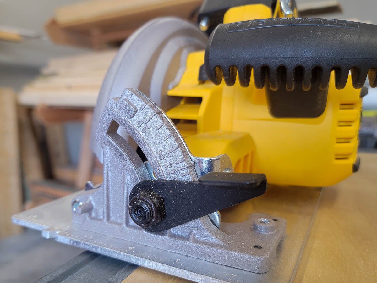 DeWalt 20V Max 7 1/4-inch Circular Saw Review DCS590 - Pro Tool Reviews