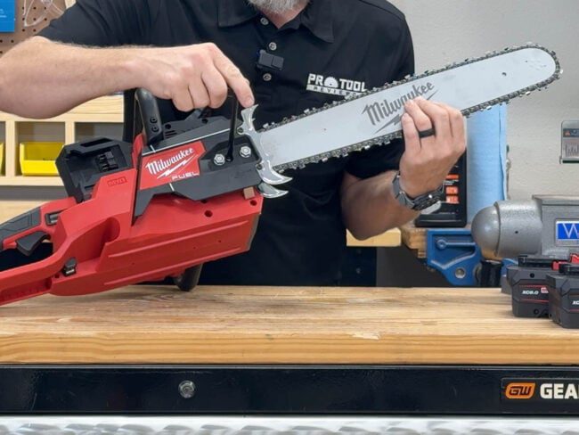 Milwaukee M18 Fuel Dual Battery 20-Inch Chainsaw 2827 Review - Pro Tool ...