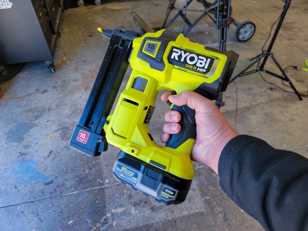 Ryobi 18V One+ HP Brushless 18-Gauge Narrow Crown Stapler PBL324 - Pro ...