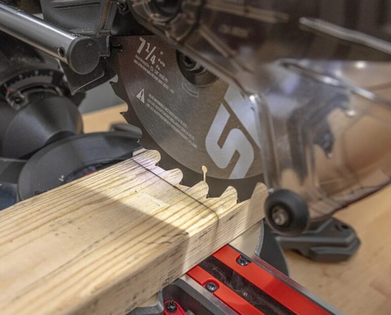 Skil 7 1/4-inch Miter Saw Offers DIYers a Compact Alternative to Full ...