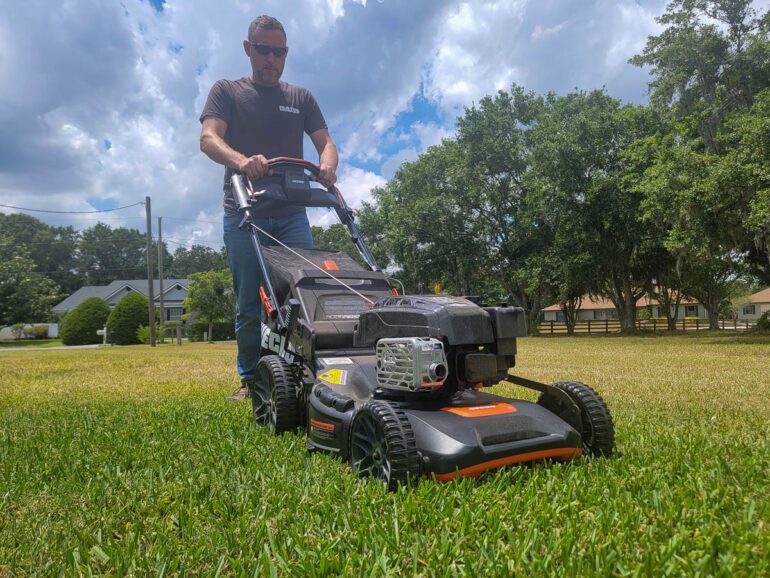 Review: Echo Self-Propelled Dual-Blade Gas Mower LM-2119SP - Pro Tool ...