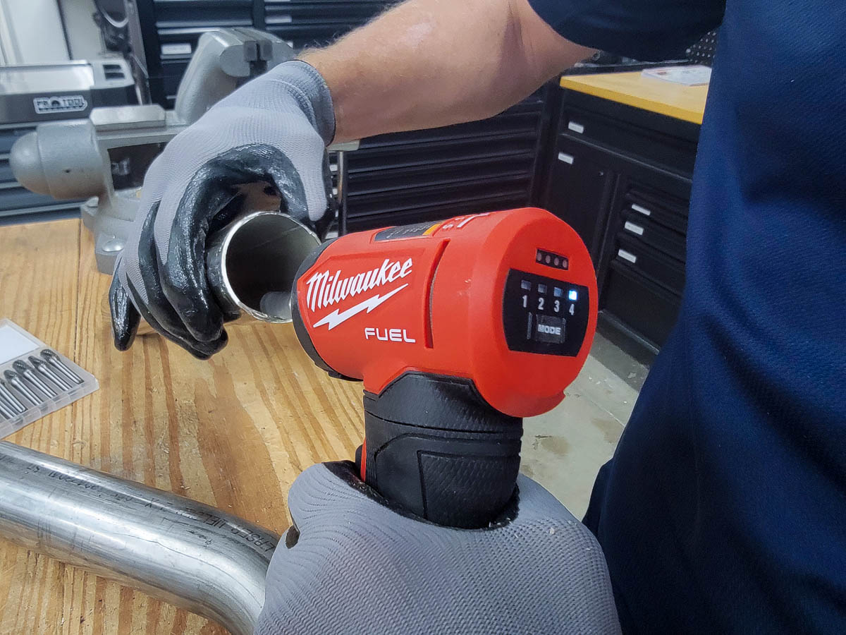 Milwaukee M12 Fuel Right Angle Die Grinder Review 3485 - Pro Tool Reviews