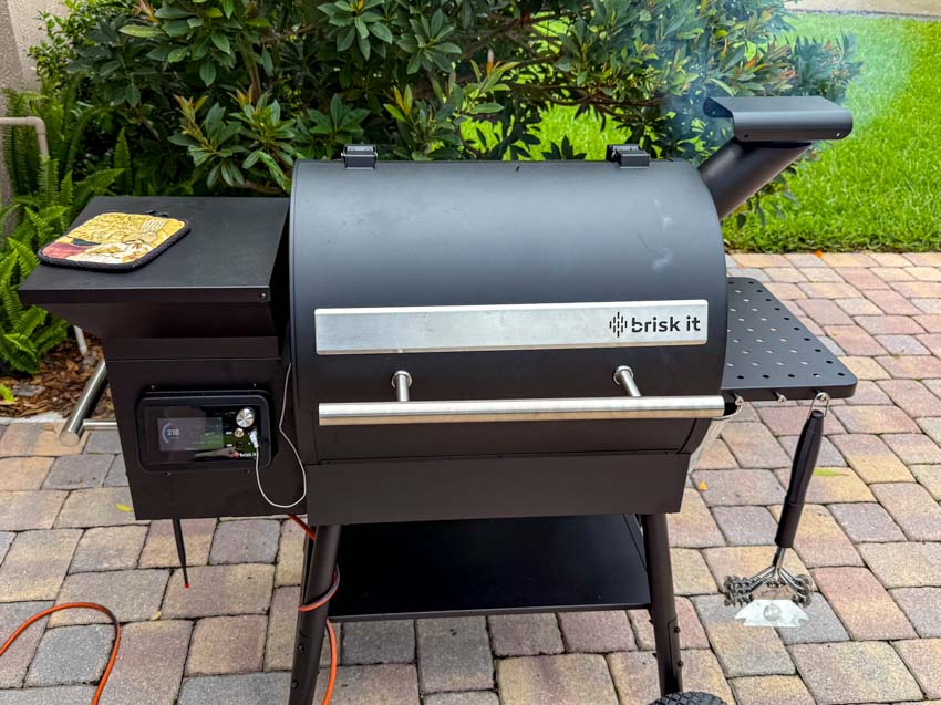 We Tried the Brisk It Argo 640 AI-Enabled Pellet Grill - Pro Tool Reviews