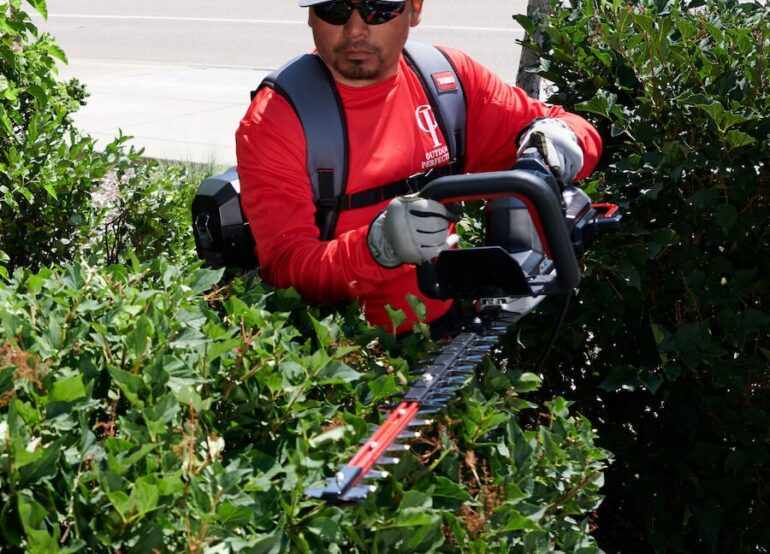 Raising the Bar: Toro 60V Max 26-inch Revolution Hedge Trimmer - Pro ...