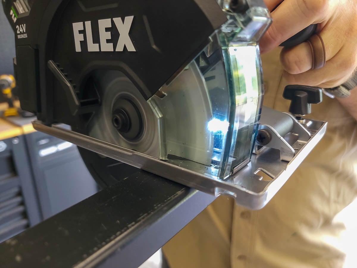 Cutting Edge Performance: Flex 24V Metal-Cutting Circular Saw - Pro ...
