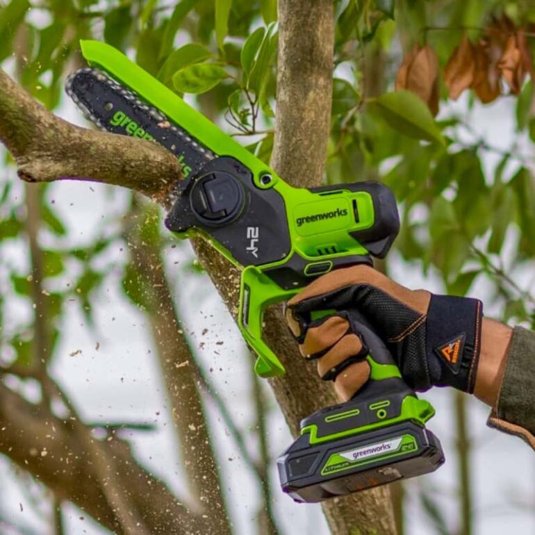 Best Mini Chainsaw: 8 Worth Buying and 3 to Avoid - Pro Tool Reviews