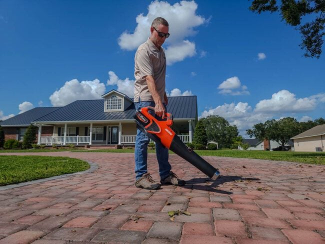Echo DPB-2610 Battery-Powered Blower Review - Pro Tool Reviews
