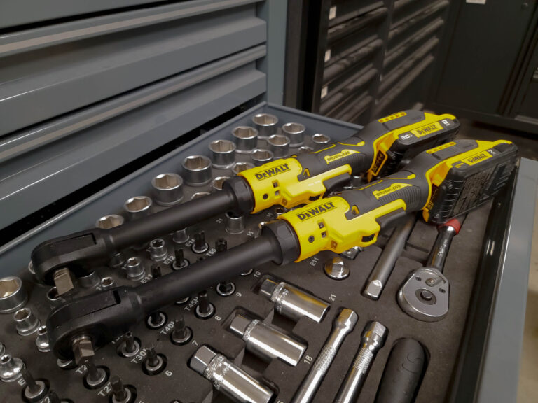 Reaching Out: DeWalt 20V Atomic Extended Reach Ratchet