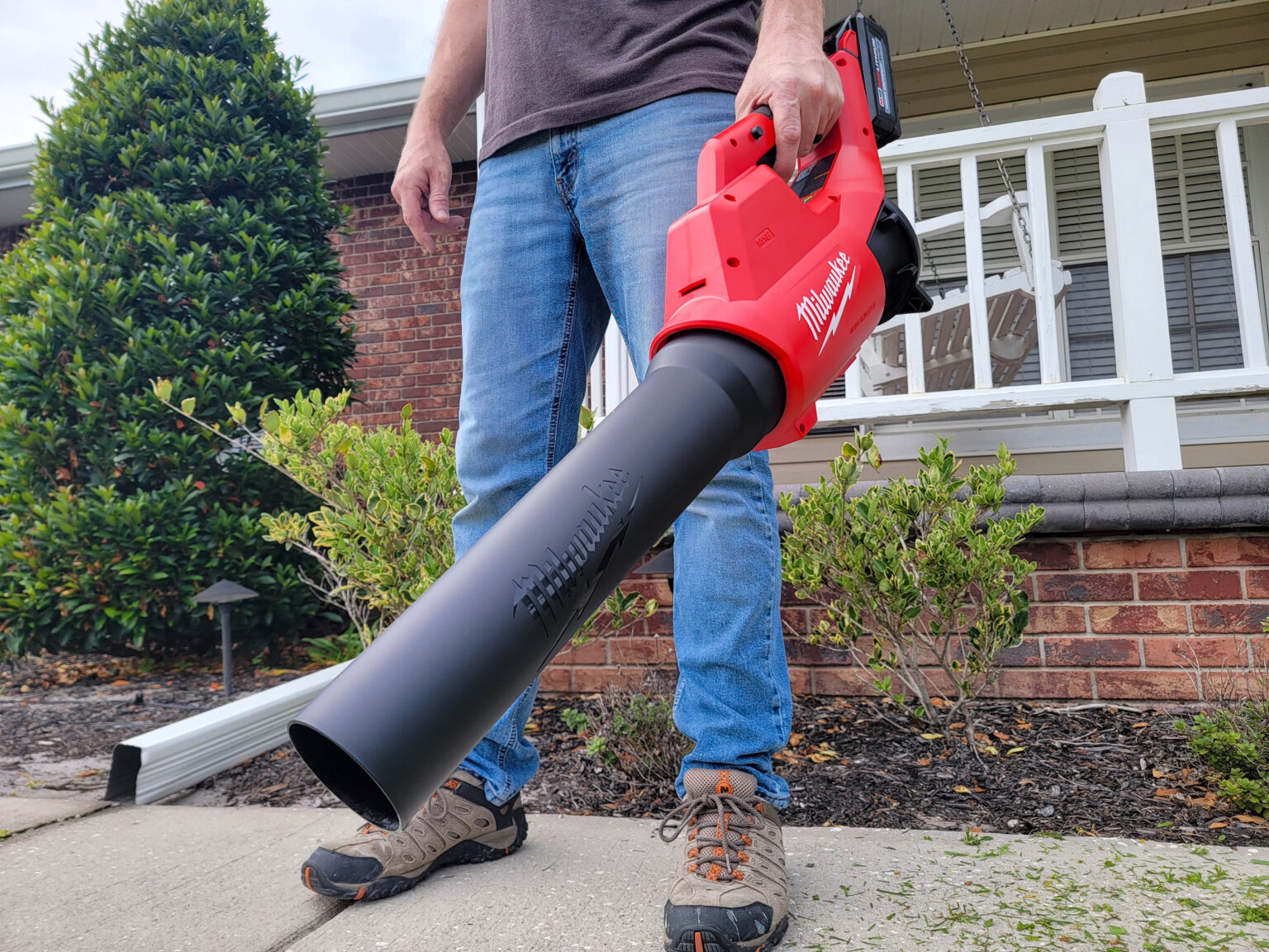 On the Lighter Side: Milwaukee M18 Brushless Blower Review - Pro Tool ...