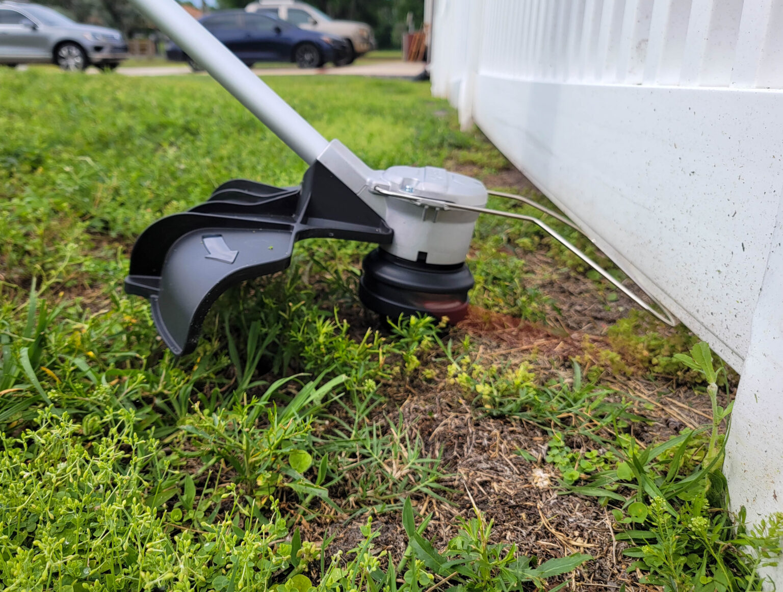 First Impressions: Bosch 18V String Trimmer Review GRT18V-40 - Pro Tool ...