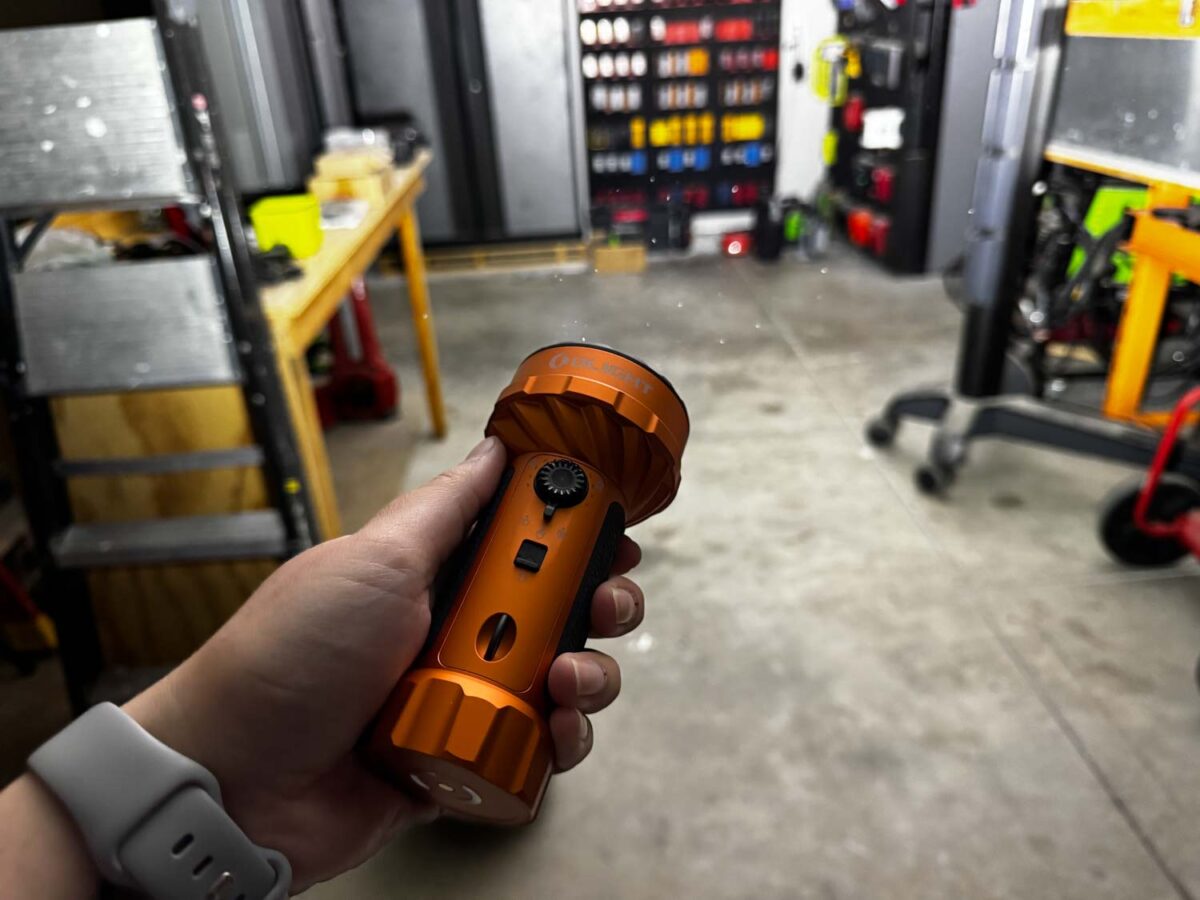 Olight Marauder Mini 2 Flashlight Review - Pro Tool Reviews