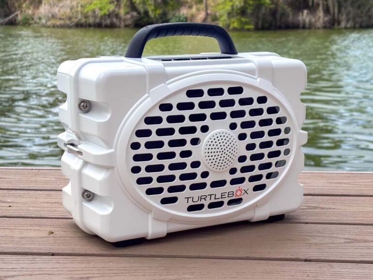 Turtlebox Original Review: Is it the Ultimate Jobsite Speaker? - Pro ...