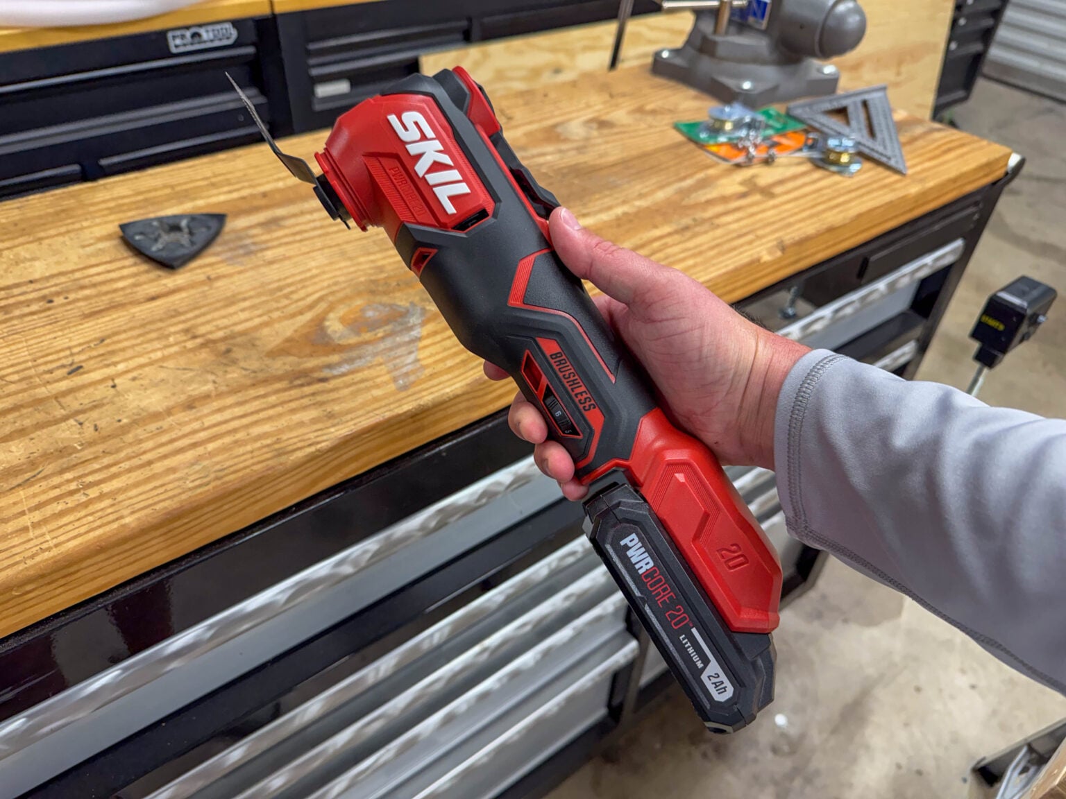 Skil 20V Brushless Oscillating Multi-Tool OS5920 Review - Pro Tool Reviews