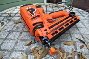 Paslode IM250A LI Cordless 16-gauge Angled Finish Nailer